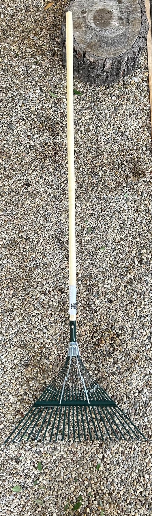 Medium Spring Rake 48" Handle – Plant Material